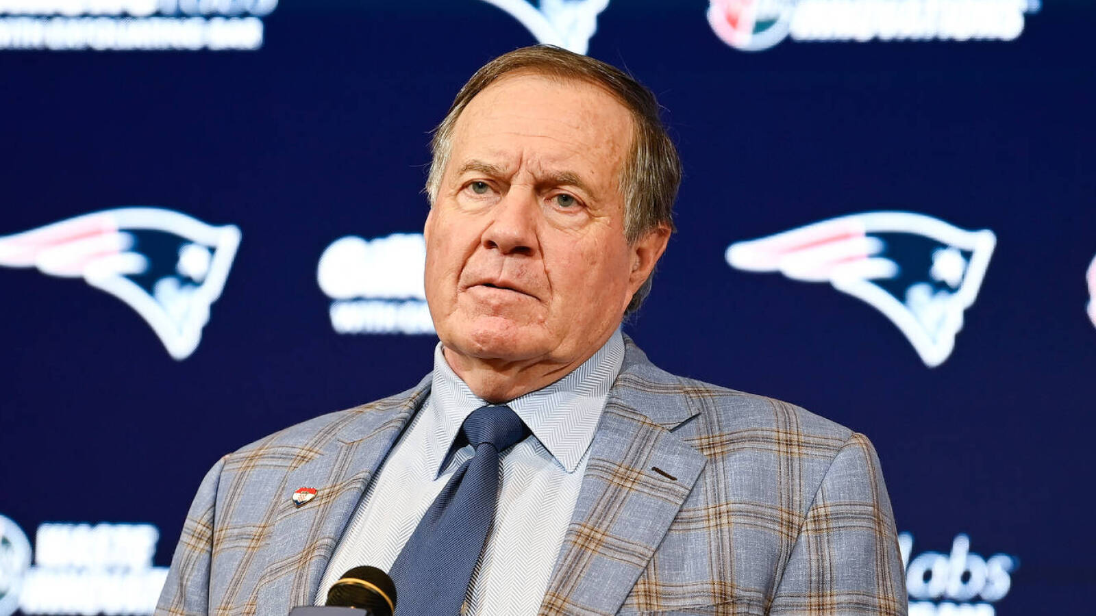 Tom Brady shares his thoughts on Bill Belichick not landing job | Yardbarker