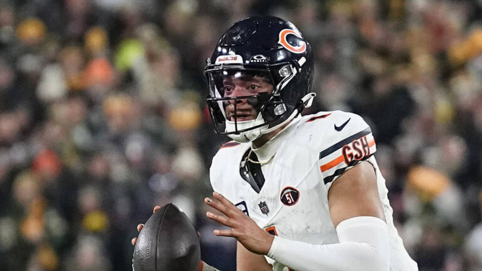 Report: AFC team has interest in Justin Fields trade | Yardbarker