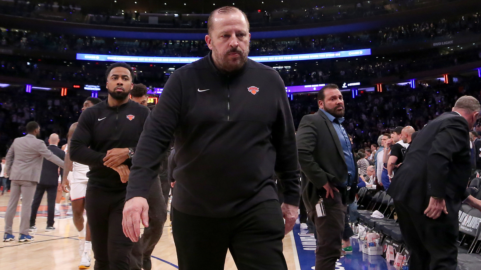 NBA insider expects Knicks to be ‘aggressive’ upgrading their roster this offseason | Yardbarker