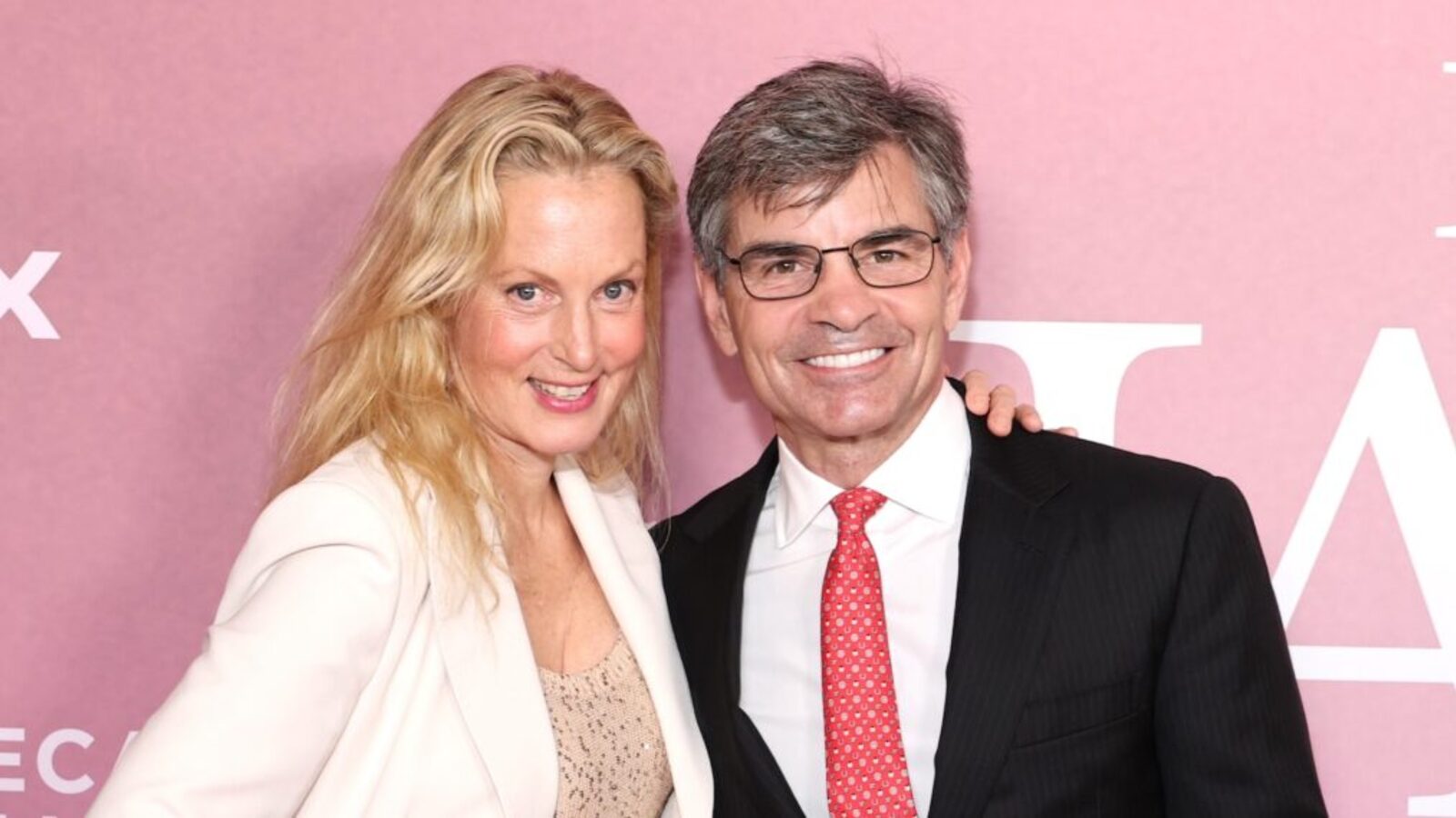George Stephanopoulos & Ali Wentworth Introduce New Family Member on ...