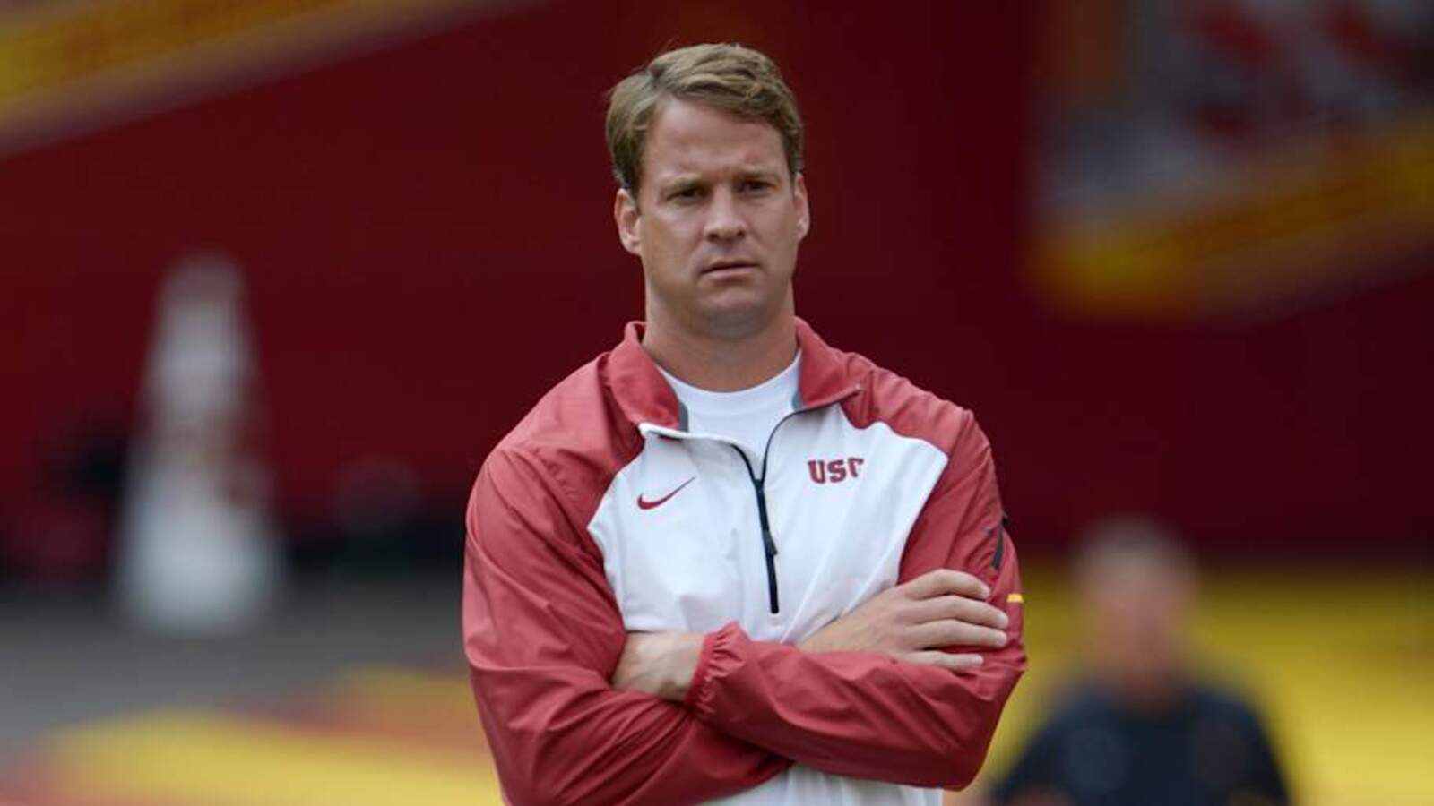Lane Kiffin Pays Homage To Former USC Star With Holiday Decoration ...