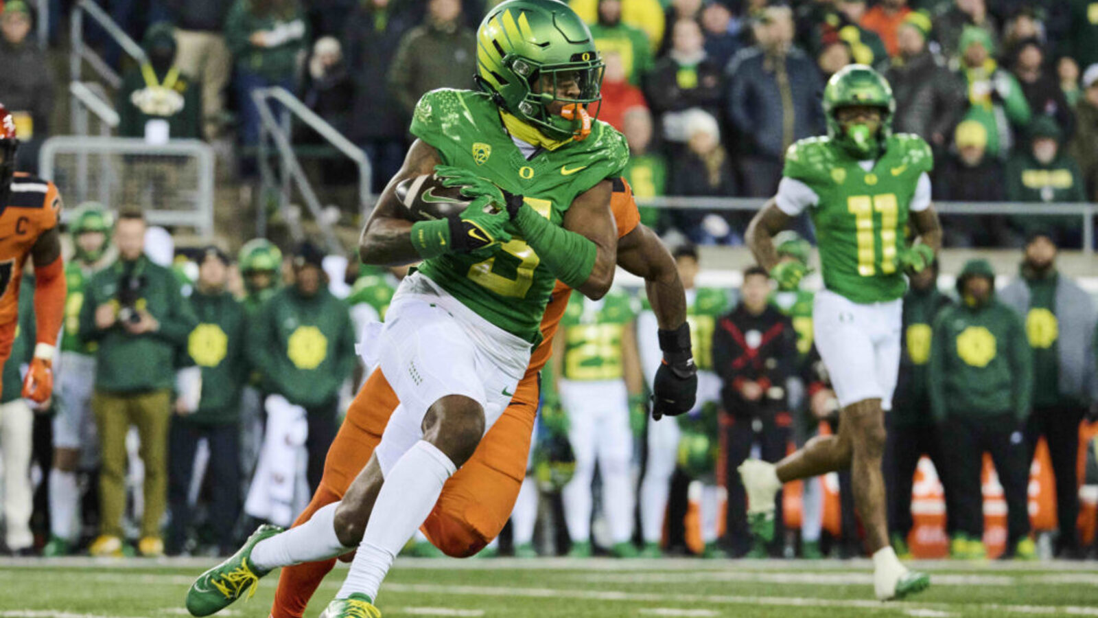 How to watch Washington vs Oregon via free live streaming today: Pac-12 ...