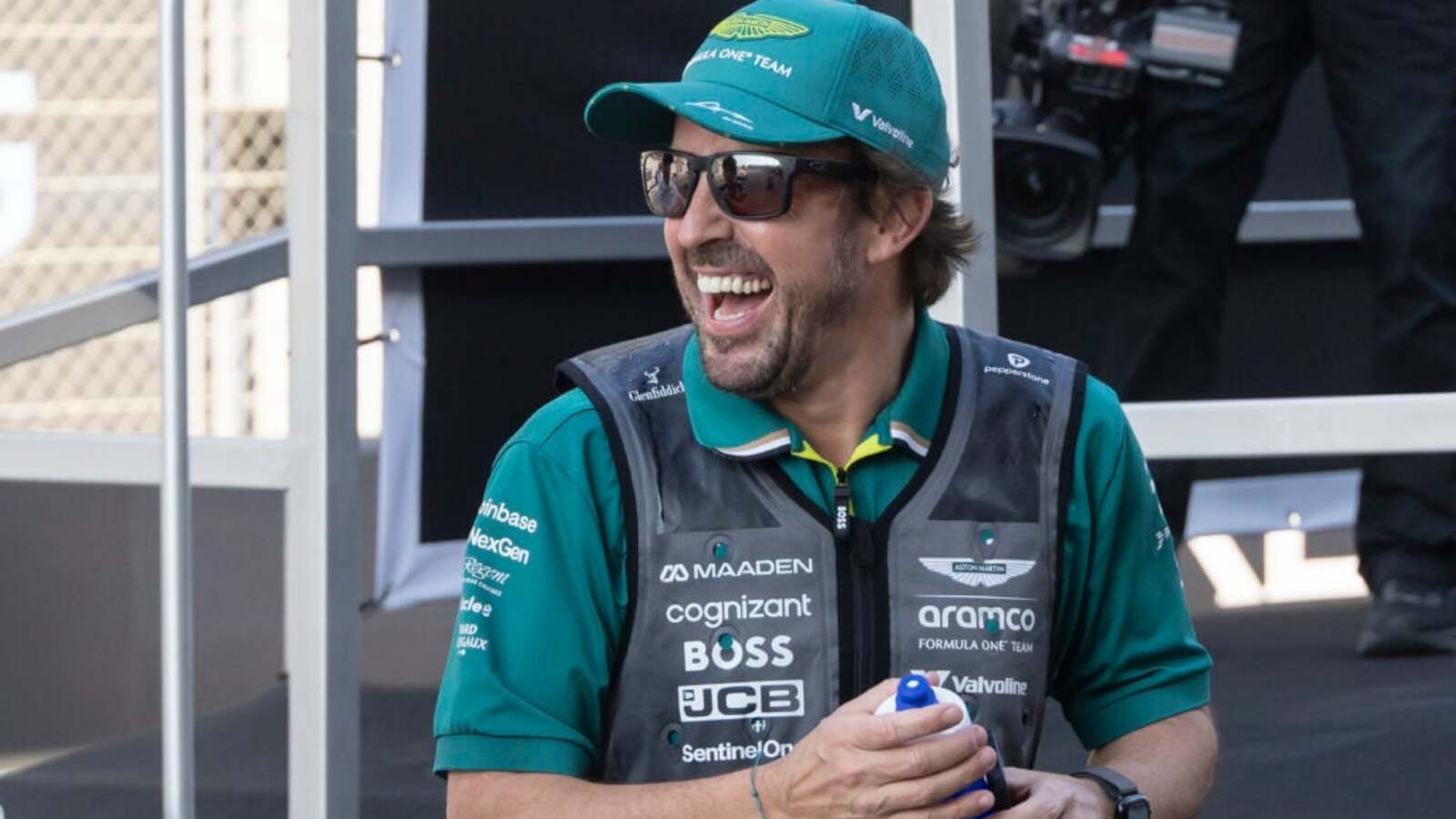 Damon Hill believes Fernando Alonso holds an edge over his rivals in F1 ...