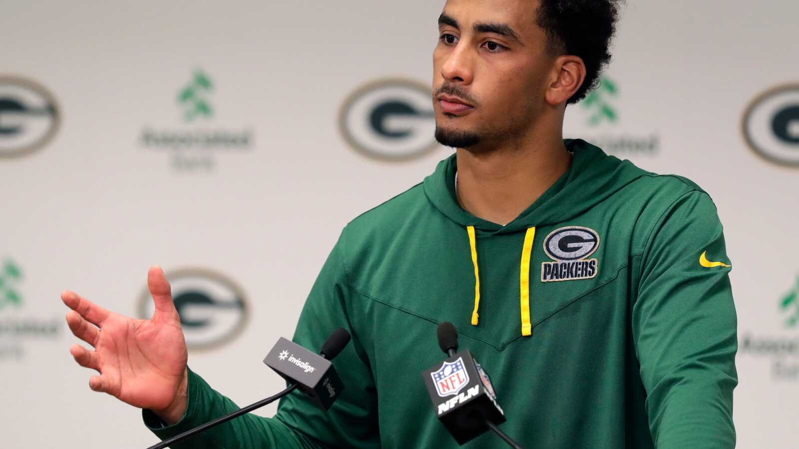 Predicting the Ceiling and Floor for Jordan Love in 2023 | Yardbarker