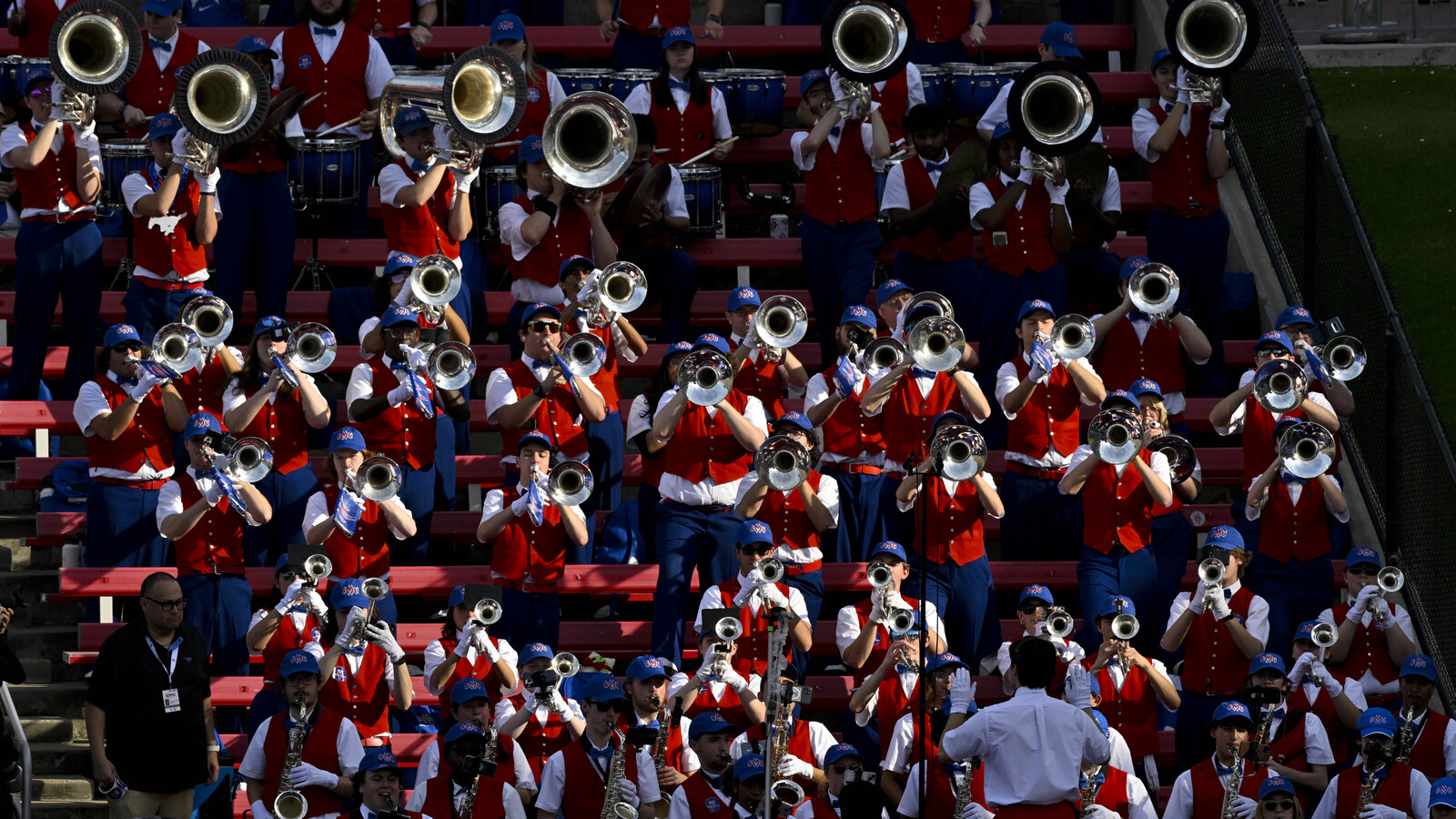 SMU band got the shaft in their CFP game at Penn State | Yardbarker
