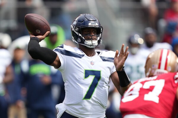 Seahawks Banking On Offensive Momentum Carrying Into 49ers Rematch ...