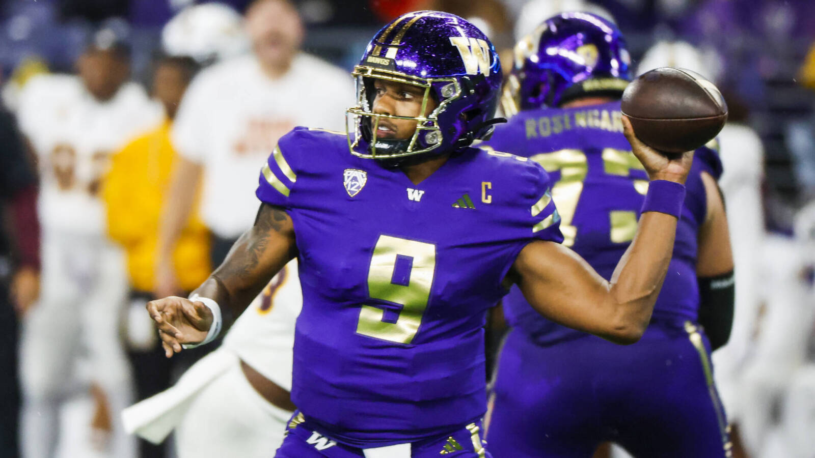 Buccaneers pegged for Pac-12 QB in mock draft | Yardbarker
