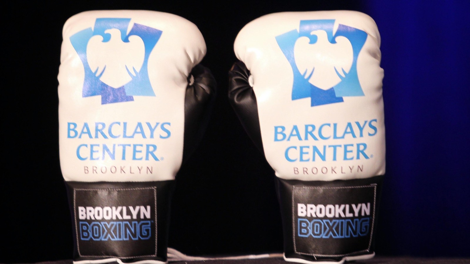 Evolution of Boxing Gloves: From Beginner Gear to Pro Quality | Yardbarker