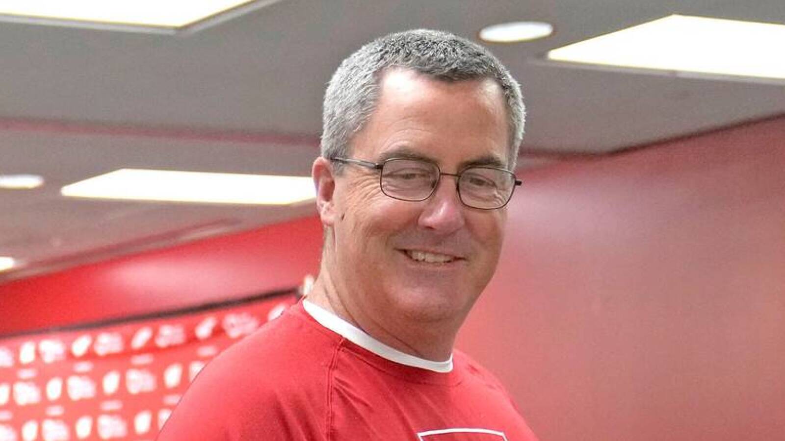 Wisconsin fires Chryst, name Jim Leonhard interim coach | Yardbarker