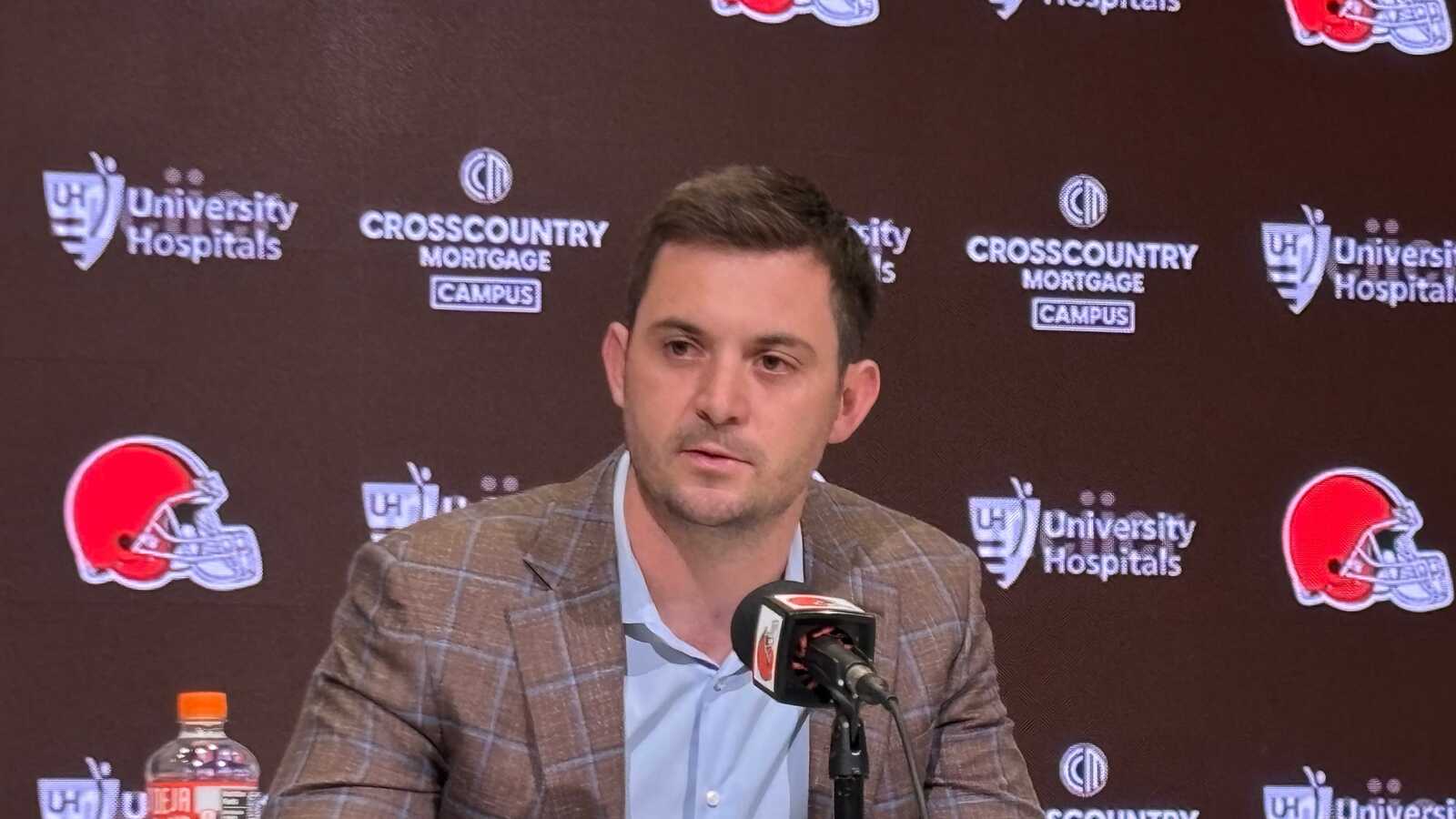 Browns hand play-calling duties to OC Tommy Rees | Yardbarker