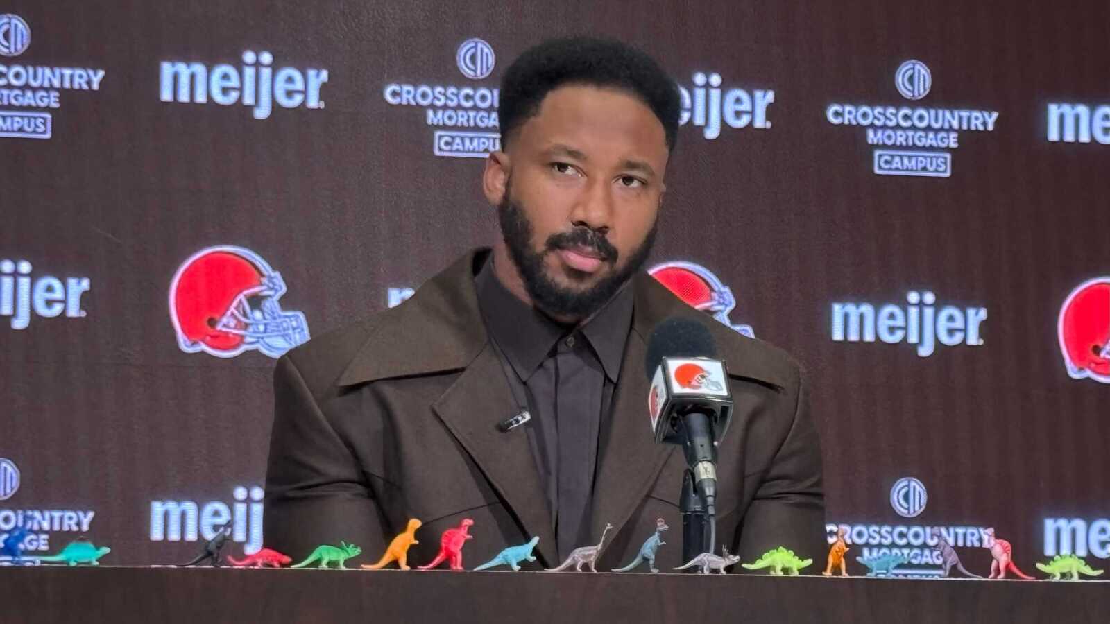 AFC Notes: Myles Garrett, DeAndre Hopkins, D.K. Metcalf, Russell Wilson ...