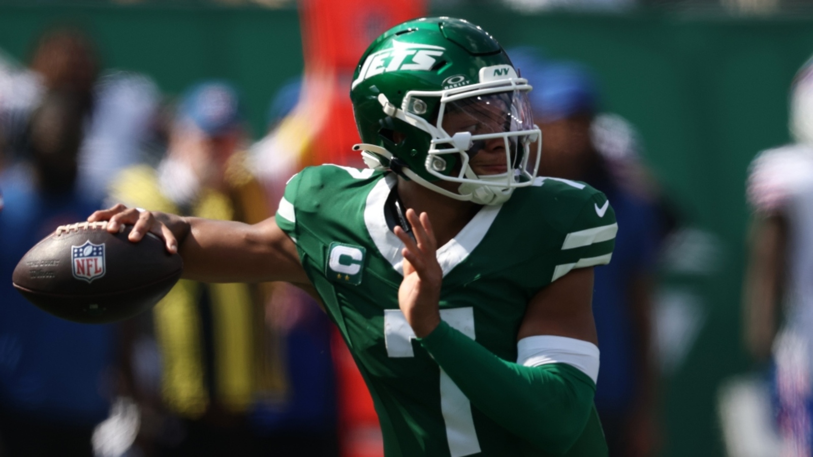 Justin Fields injury update: New York Jets QB’s status vs. Buccaneers revealed | Yardbarker