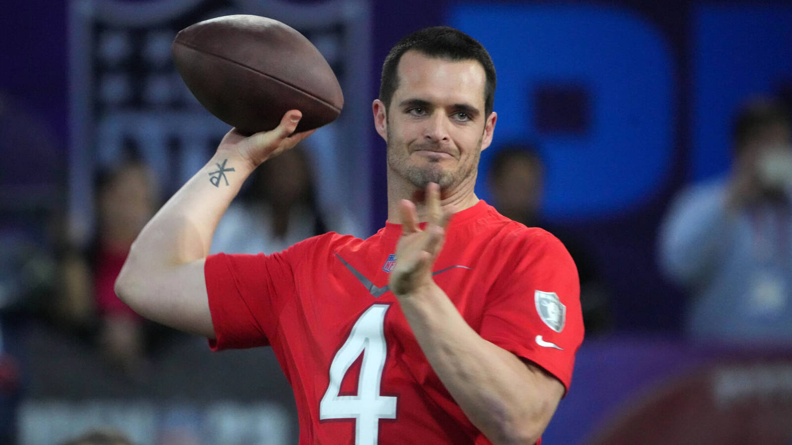 Carr reveals he's had discussions with Raiders about future | Yardbarker