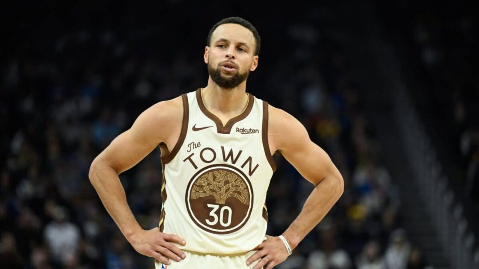 6’9 NBA Prospect Says He Can Solve Warriors’ Biggest Stephen Curry ...