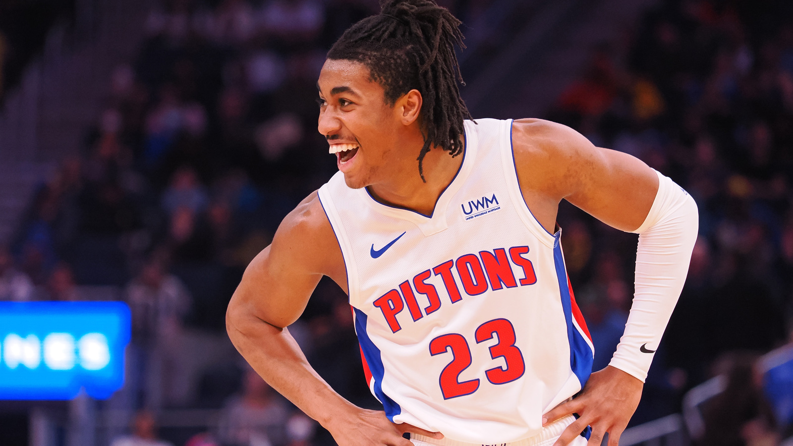 Parlay-vous francais? Say merci buckets to these Paris parlays | Yardbarker