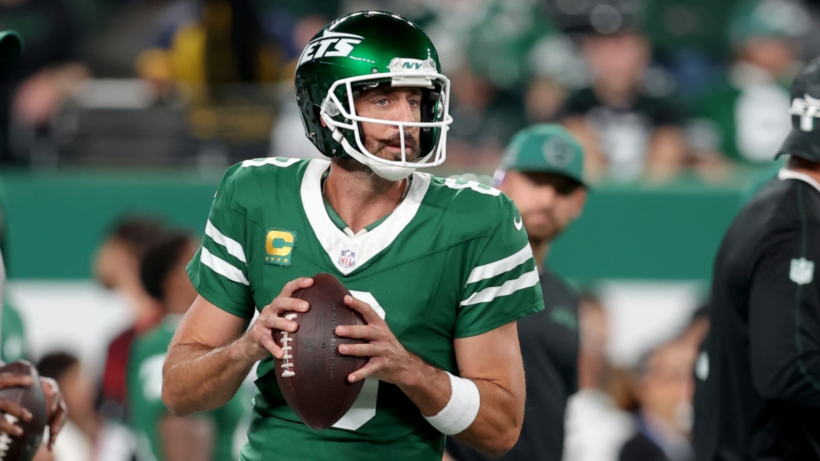 Aaron Rodgers injury update: Adam Schefter offers latest on Jets QB ...