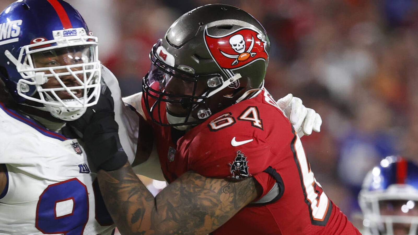 Bucs Re-Sign OG Aaron Stinnie | Yardbarker