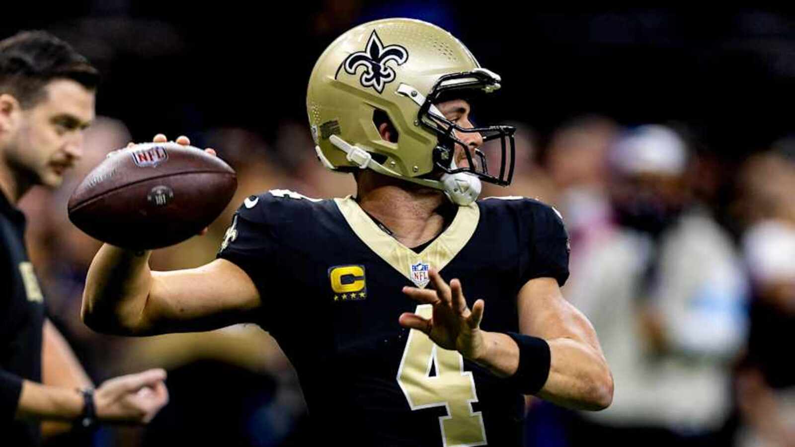 NFL Insider Talks Chances Of Derek Carr Blockbuster For Saints | Yardbarker