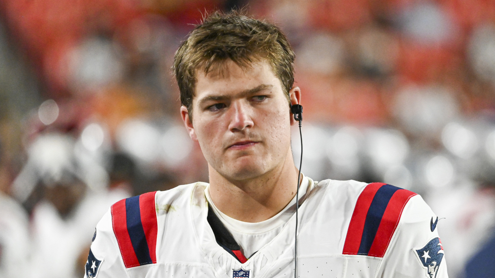 Gronkowski, beat writer address if Patriots should start Maye | Yardbarker