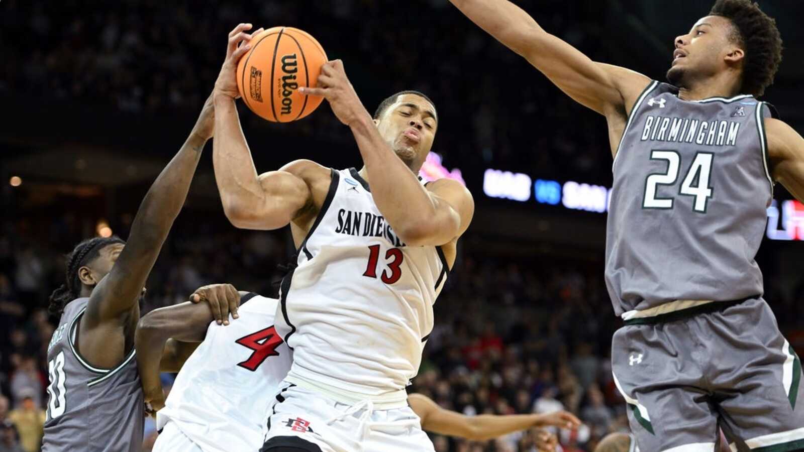 Jaedon LeDee powers San Diego State past UAB | Yardbarker