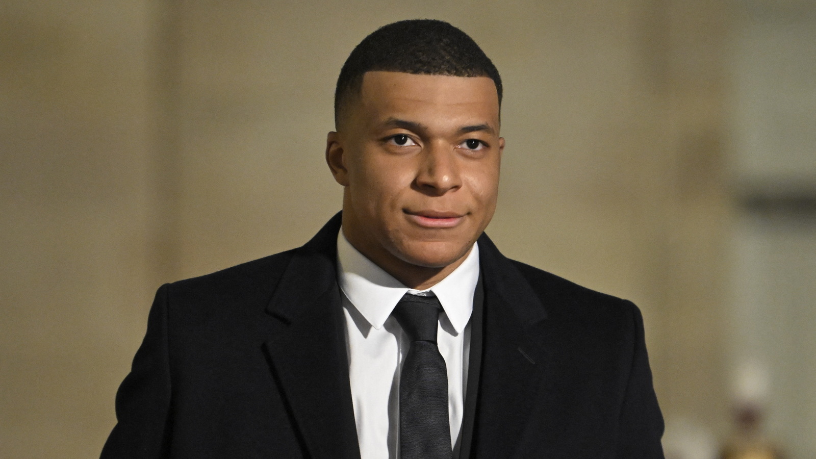 French football expert provides Mbappe Real Madrid transfer update ...