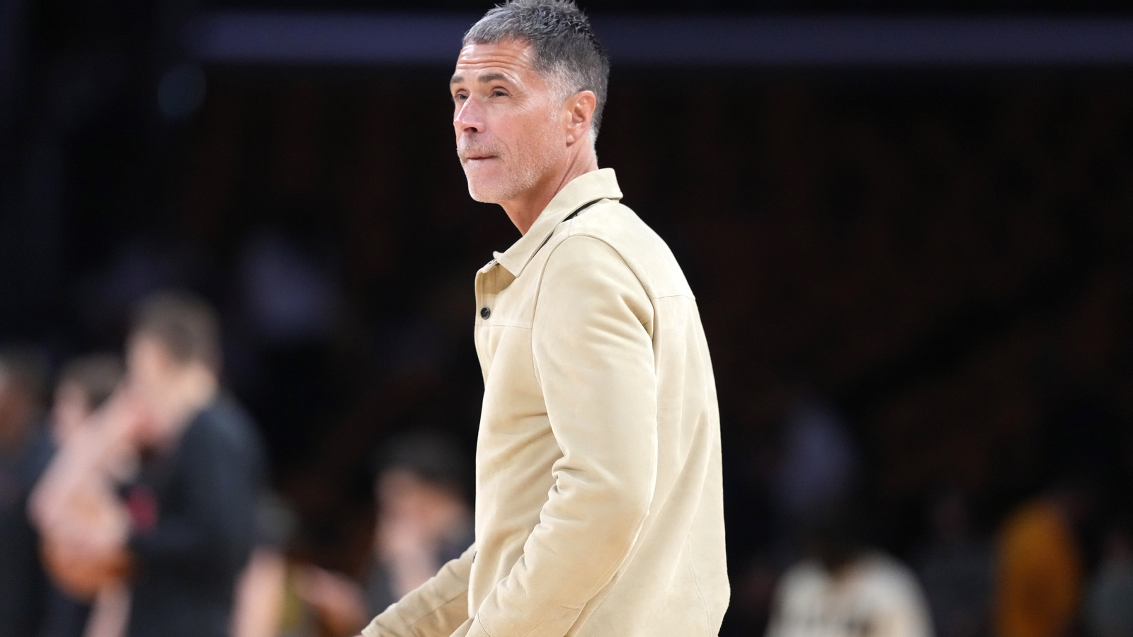 Rob Pelinka: Lakers want LeBron James to return, will give him space ...