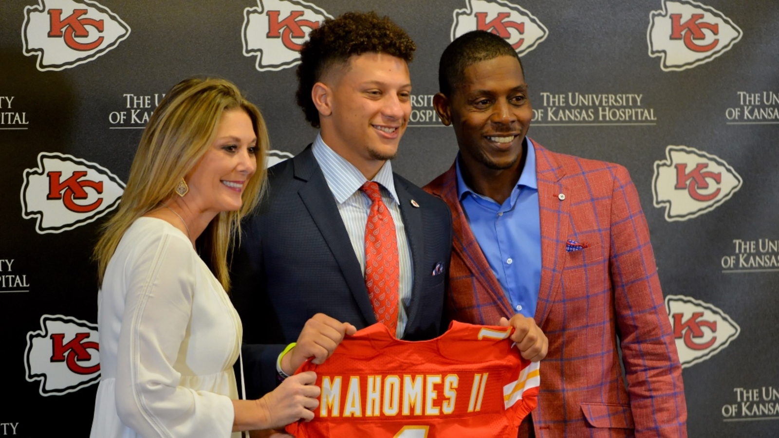 Patrick Mahomes Sr. pleads guilty to February DWI charge | Yardbarker