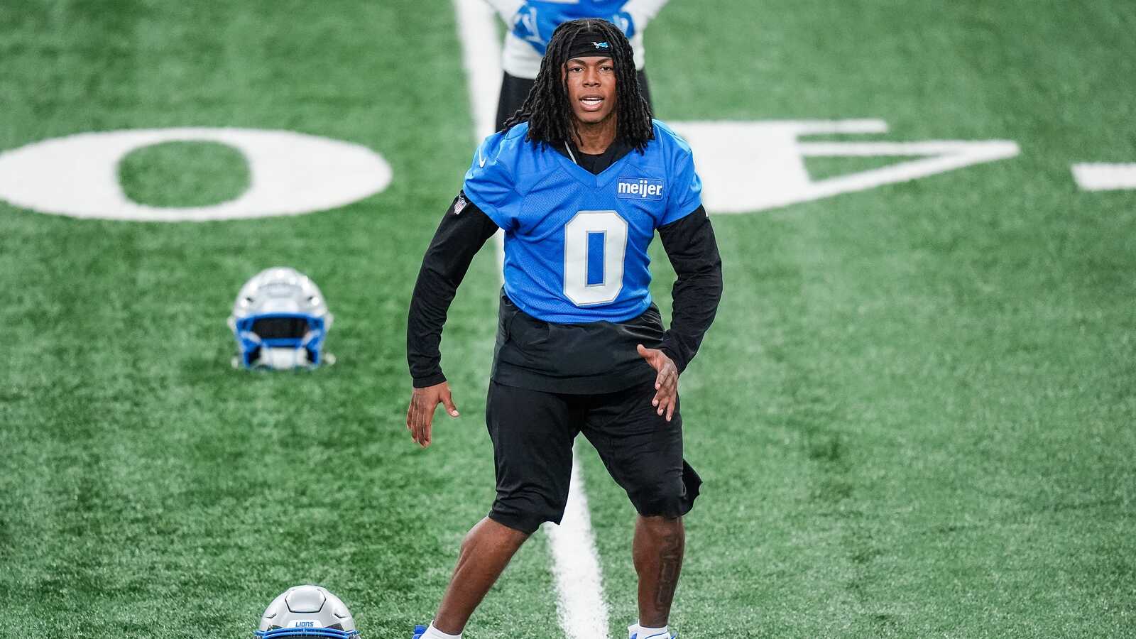 Jahmyr Gibbs gives surprising reasoning for switching jersey number to ...