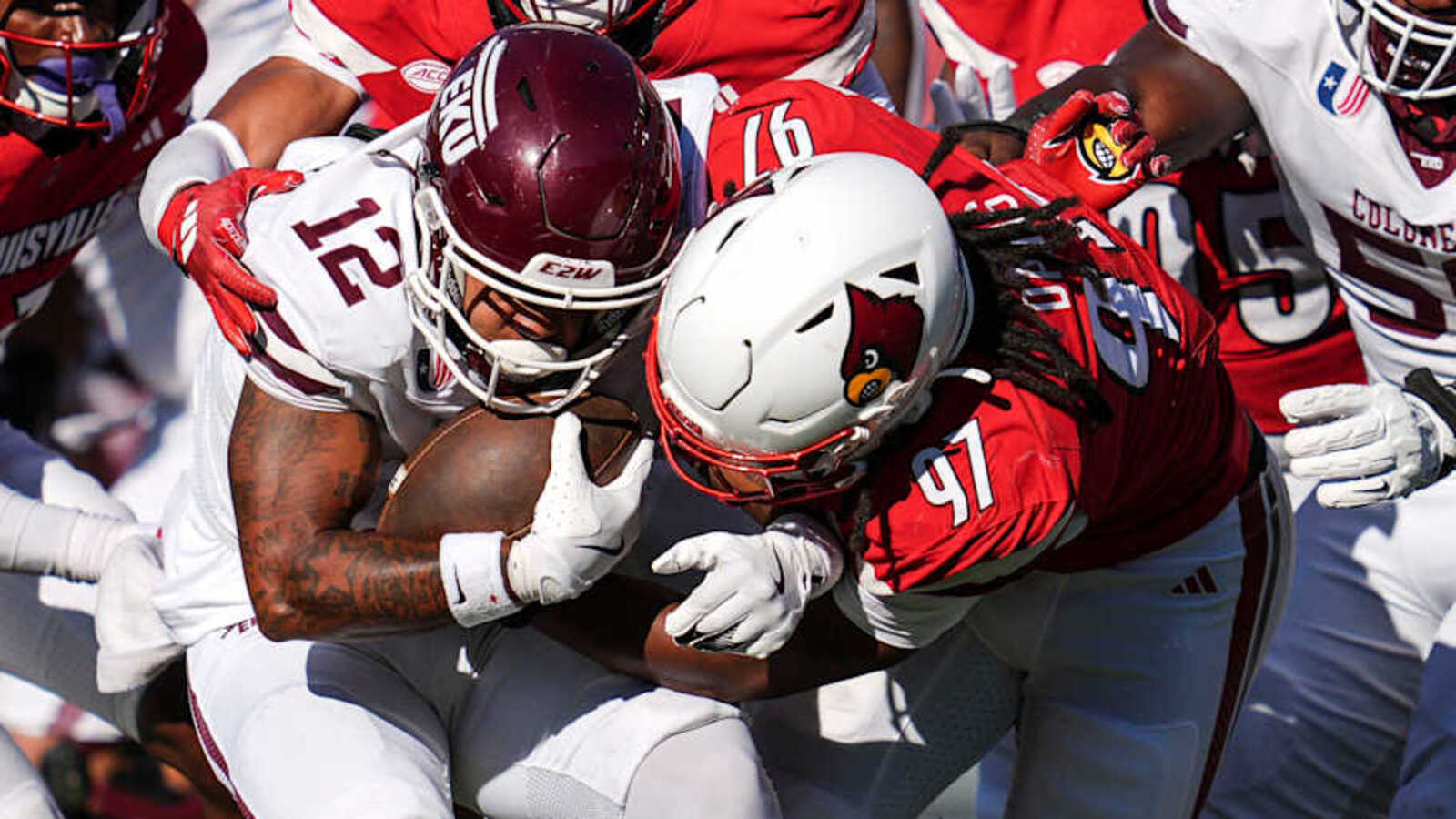 Louisville Loses DE Maurice Davis to Transfer Portal | Yardbarker