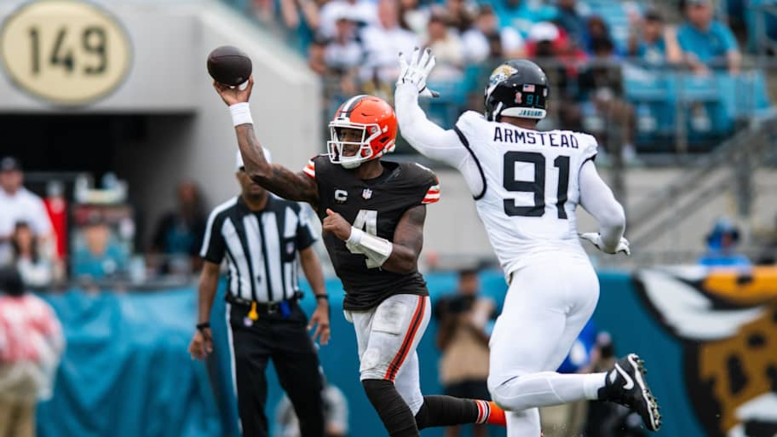 Jaguars Standing Pat Means Confidence in Defensive Trenches | Yardbarker