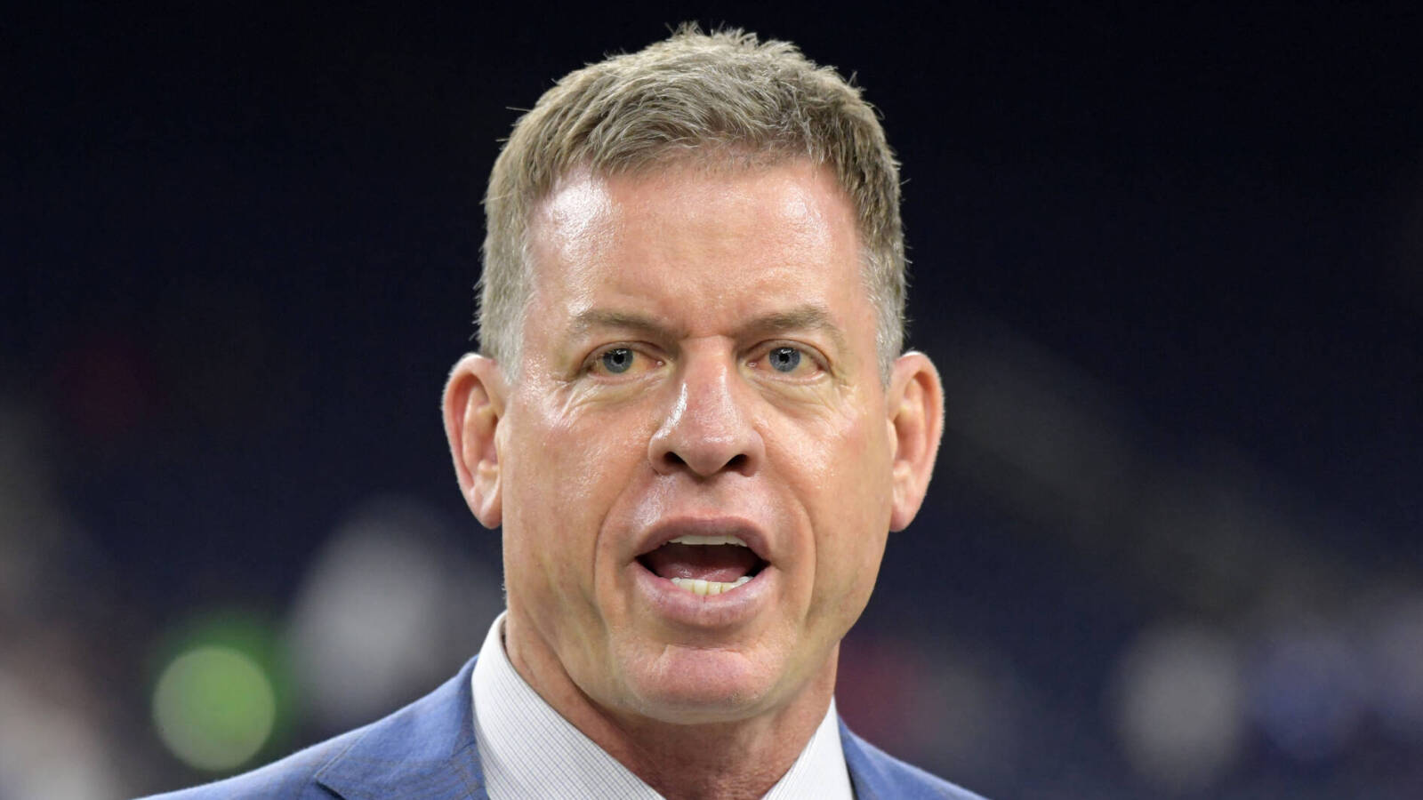 Troy Aikman roasted over an old Patrick Mahomes tweet | Yardbarker
