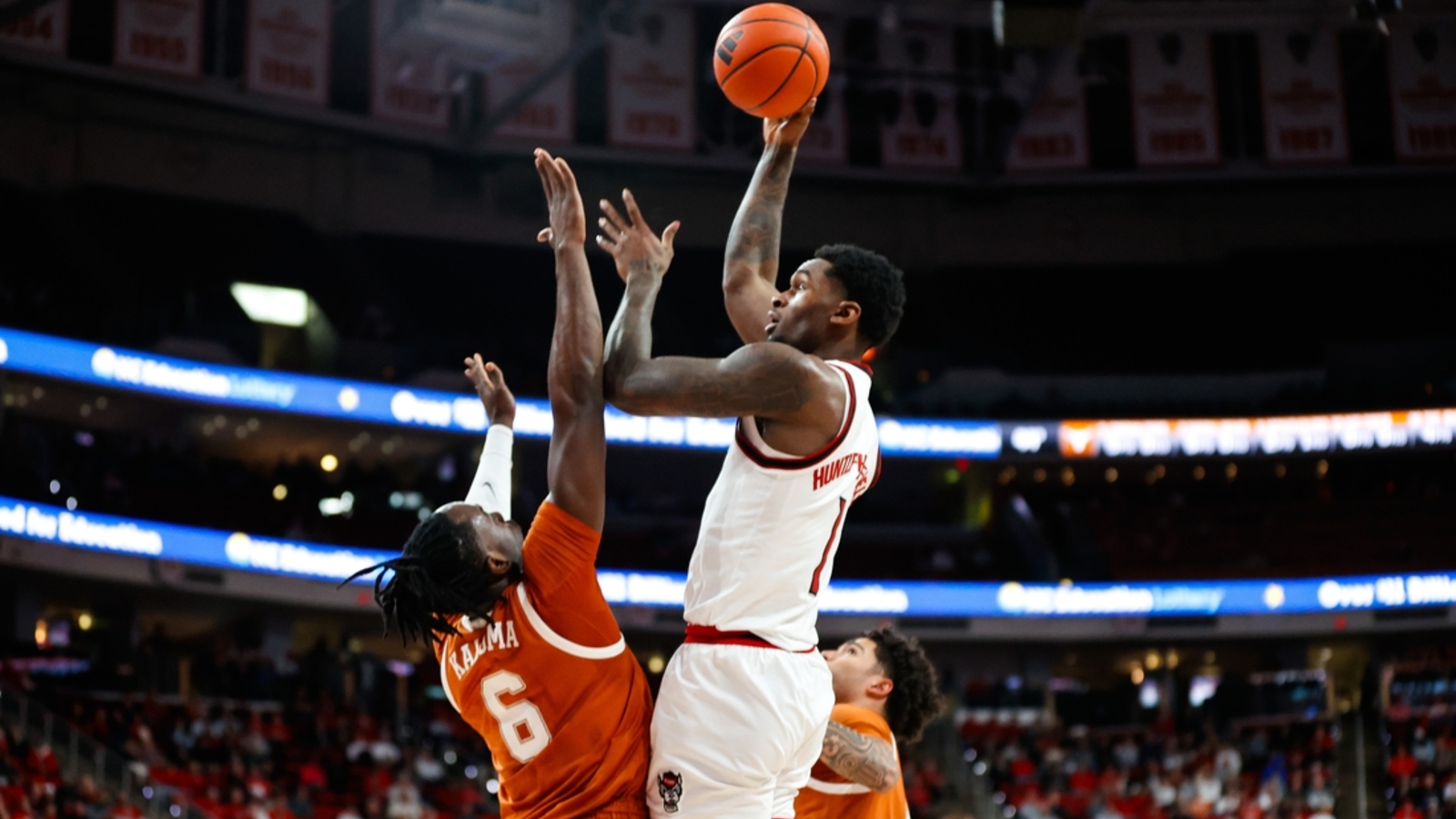 Texas slips past NC State in SEC/ACC Challenge | Yardbarker