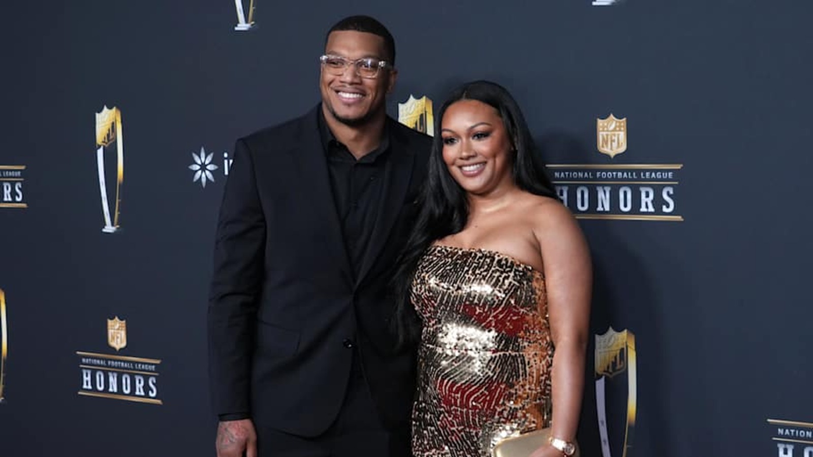 DJ Moore Slams Door on Persistent Chicago Bears Rumor at 2026 NFL ...