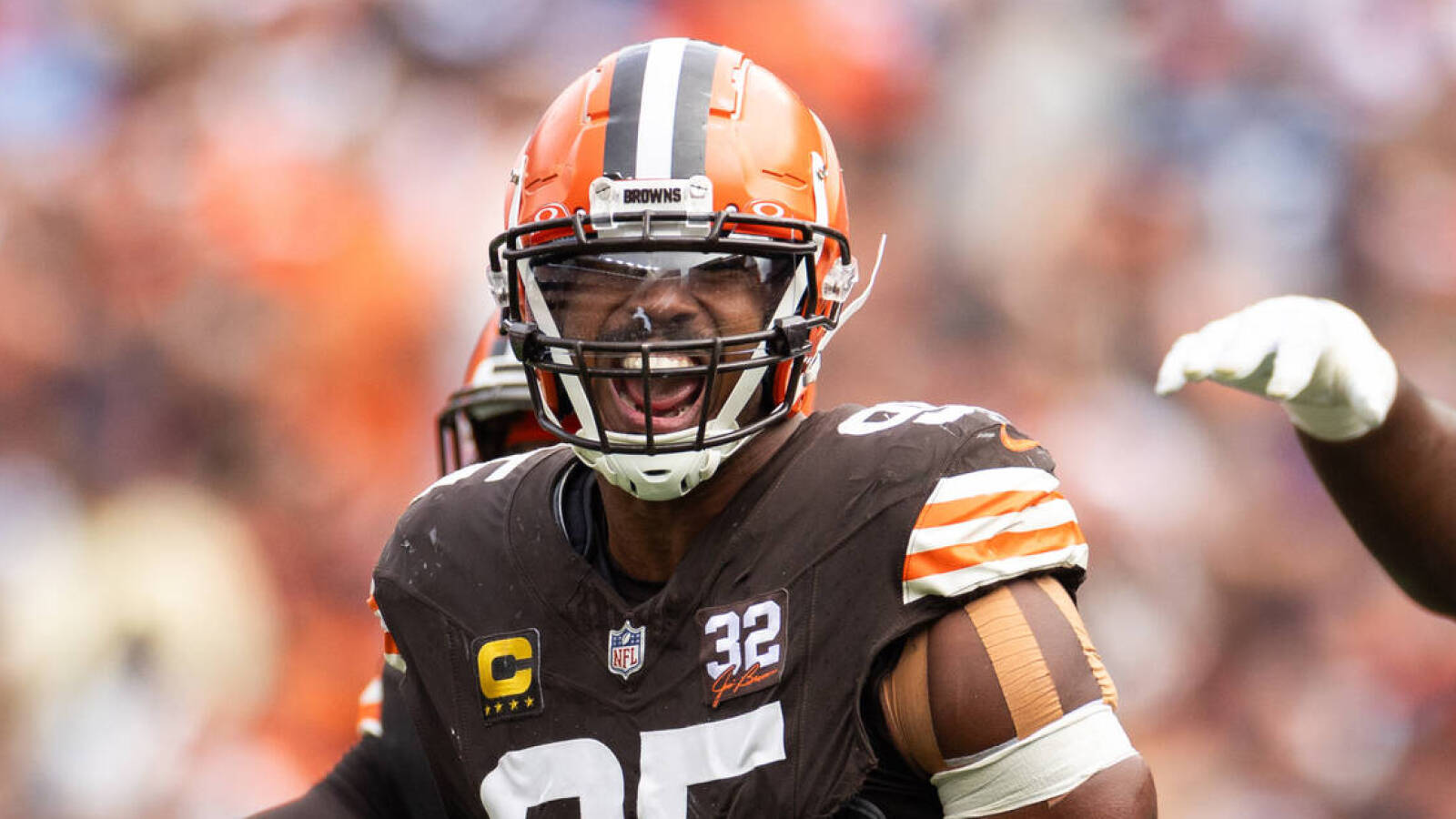 Watch: Browns DE Myles Garrett has insane blocked field goal | Yardbarker