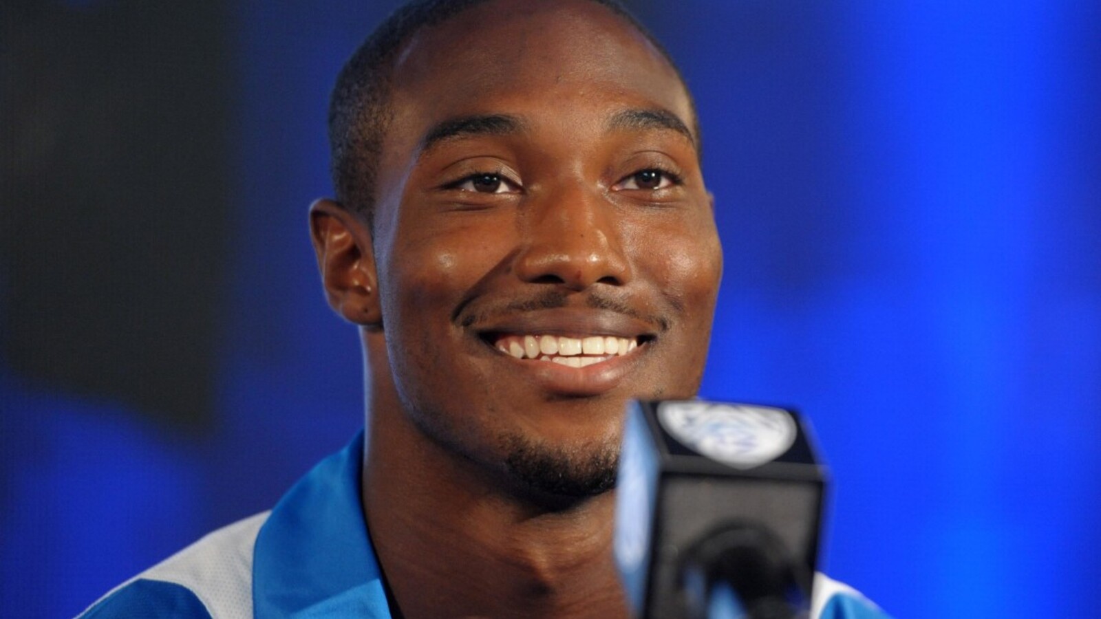 UCLA Football: Should DeShaun Foster Add Fan Favorite To Coaching Staff ...