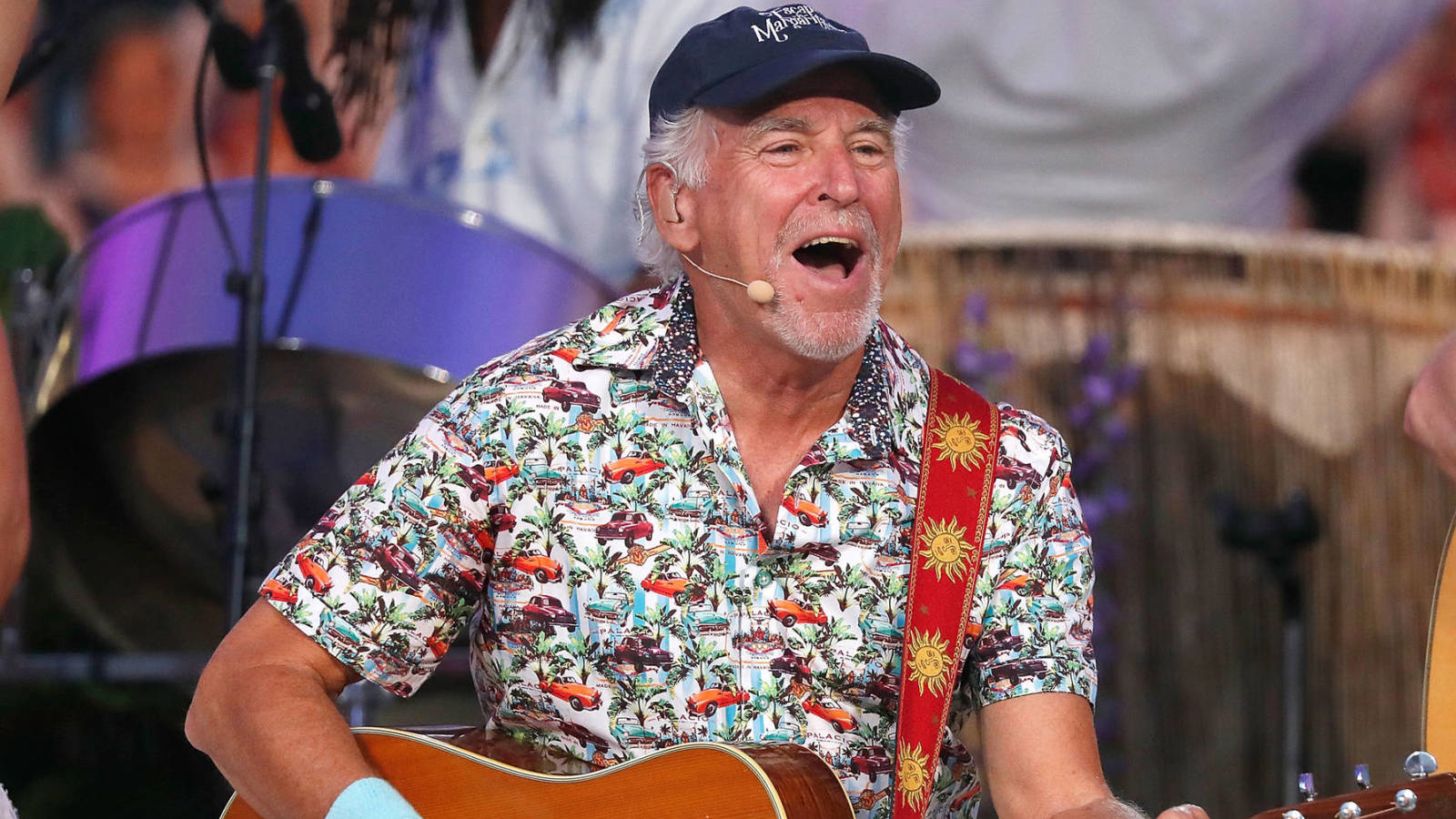 The best drinking, pub and last-call songs | Yardbarker