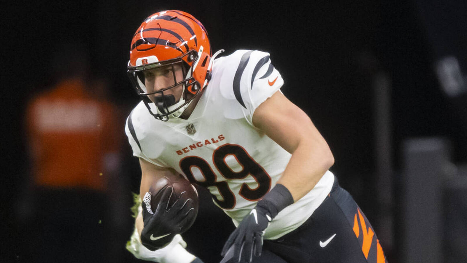 Bengals TE Drew Sample trying to get family out of Ukraine | Yardbarker