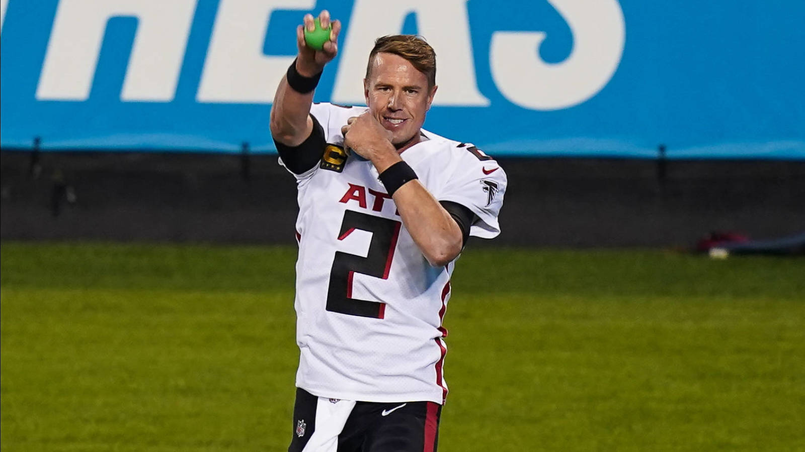 Matt Ryan jokes teammates laughed at him after rushing TD | Yardbarker