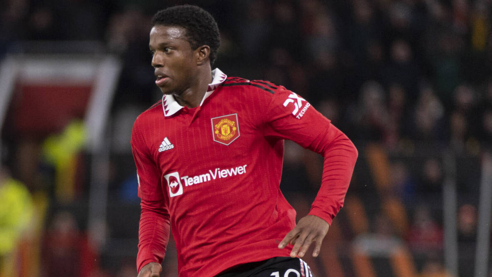 Manchester United’s long-term absentee finally begins targeting return ...