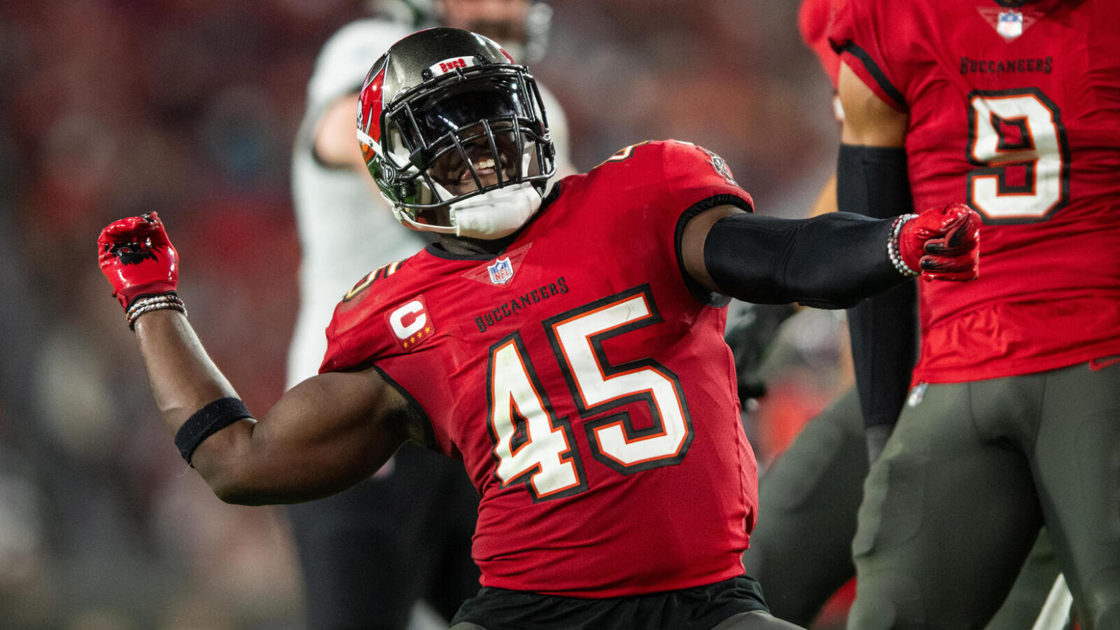 Eagles' offseason signing on track to start at LB? | Yardbarker