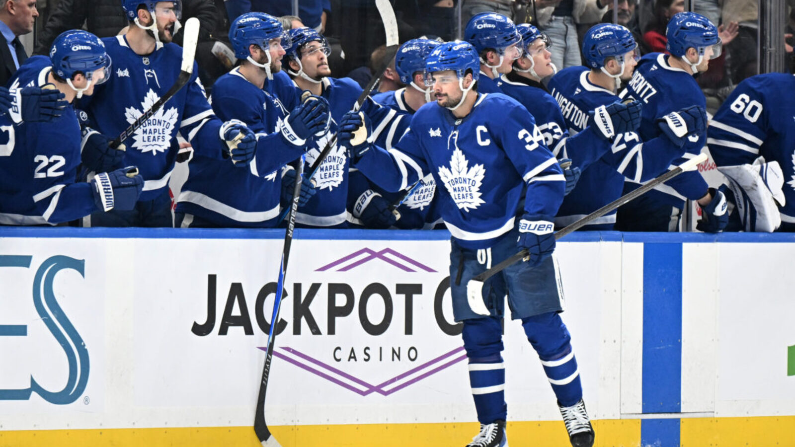 Auston Matthews Breaks Mats Sundin’s Maple Leafs Goal-Scoring Record ...