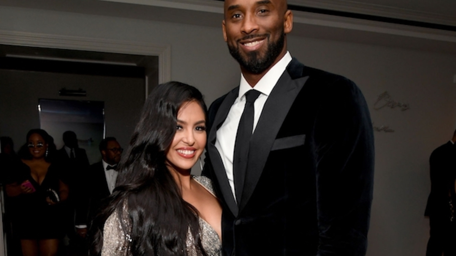 Vanessa Bryant Collaborating With Andrew Bernstein On Book ...