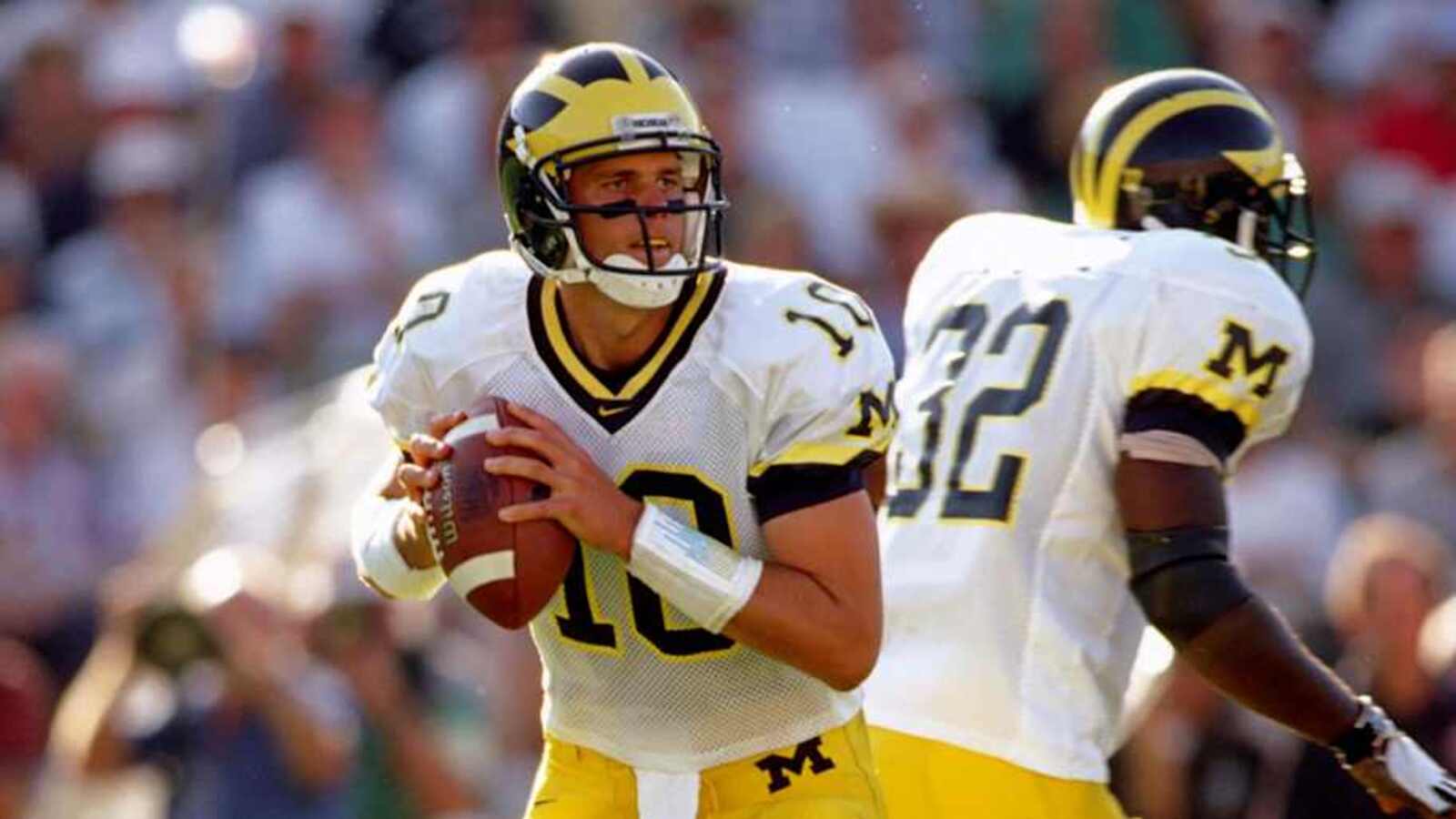 College football teams with most AP top 25 preseason rankings ...