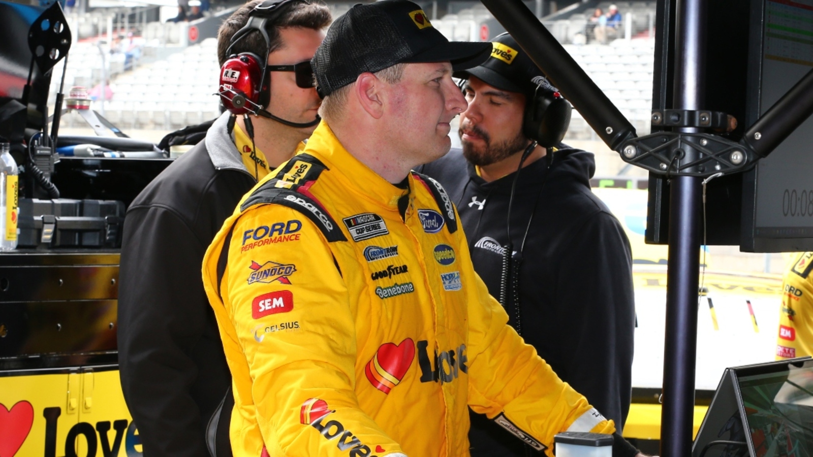 Michael McDowell earns Geico 500 pole position at Talladega ...
