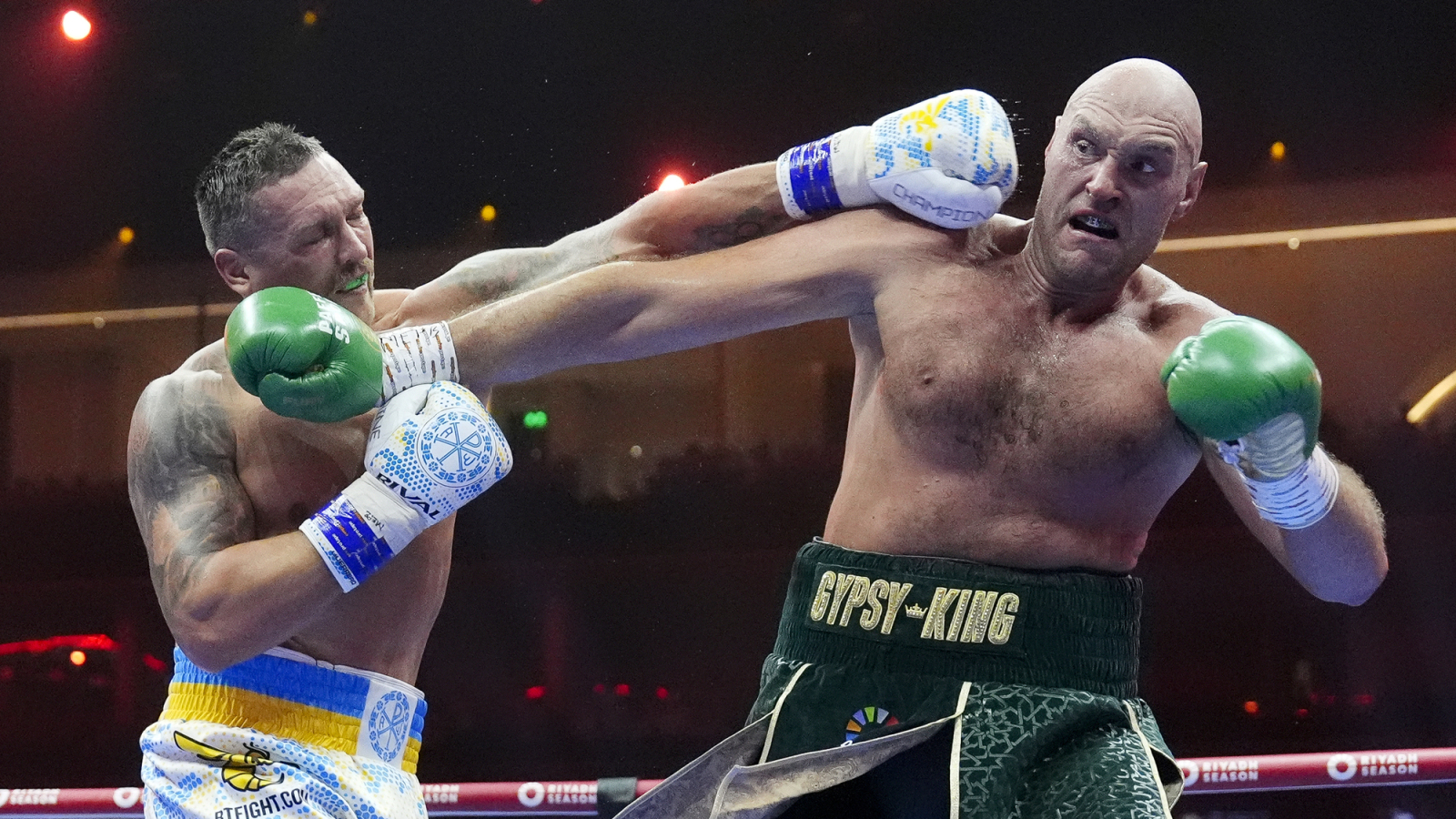Muay Thai Star Says He Could Have Died After Sparring Fury | Yardbarker