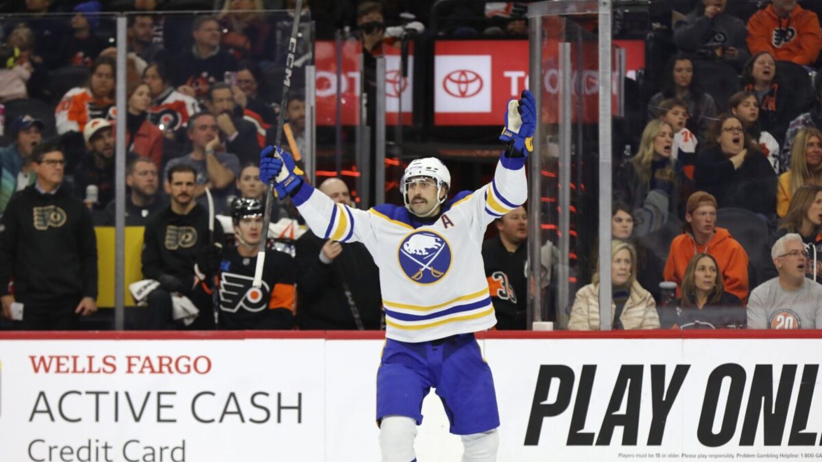 Buffalo Sabres 2024-25 Player Report Card: Alex Tuch | Yardbarker