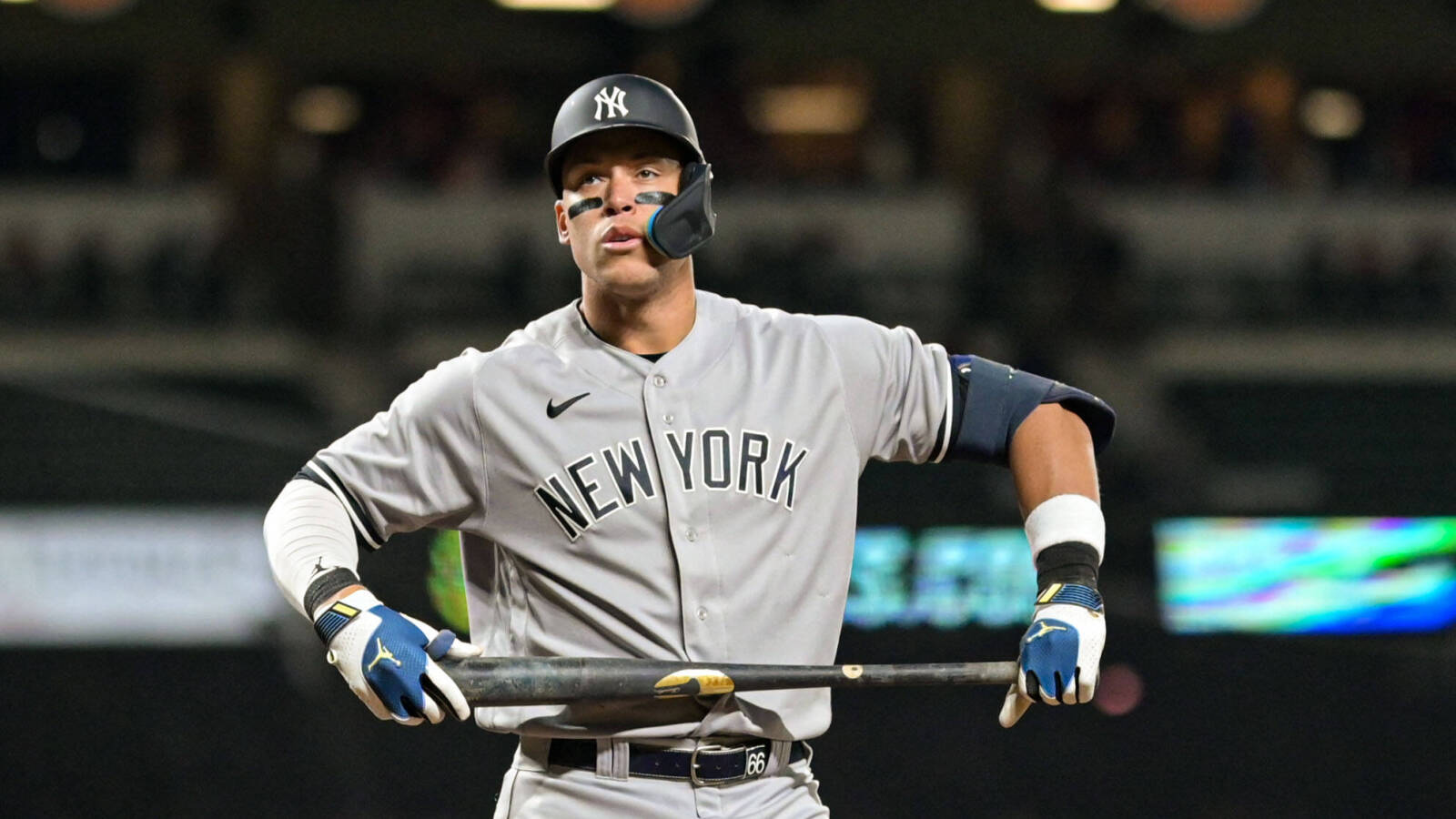 Yankees' Aaron Judge bonding with Anthony Volpe over 'FIFA 23' | Yardbarker