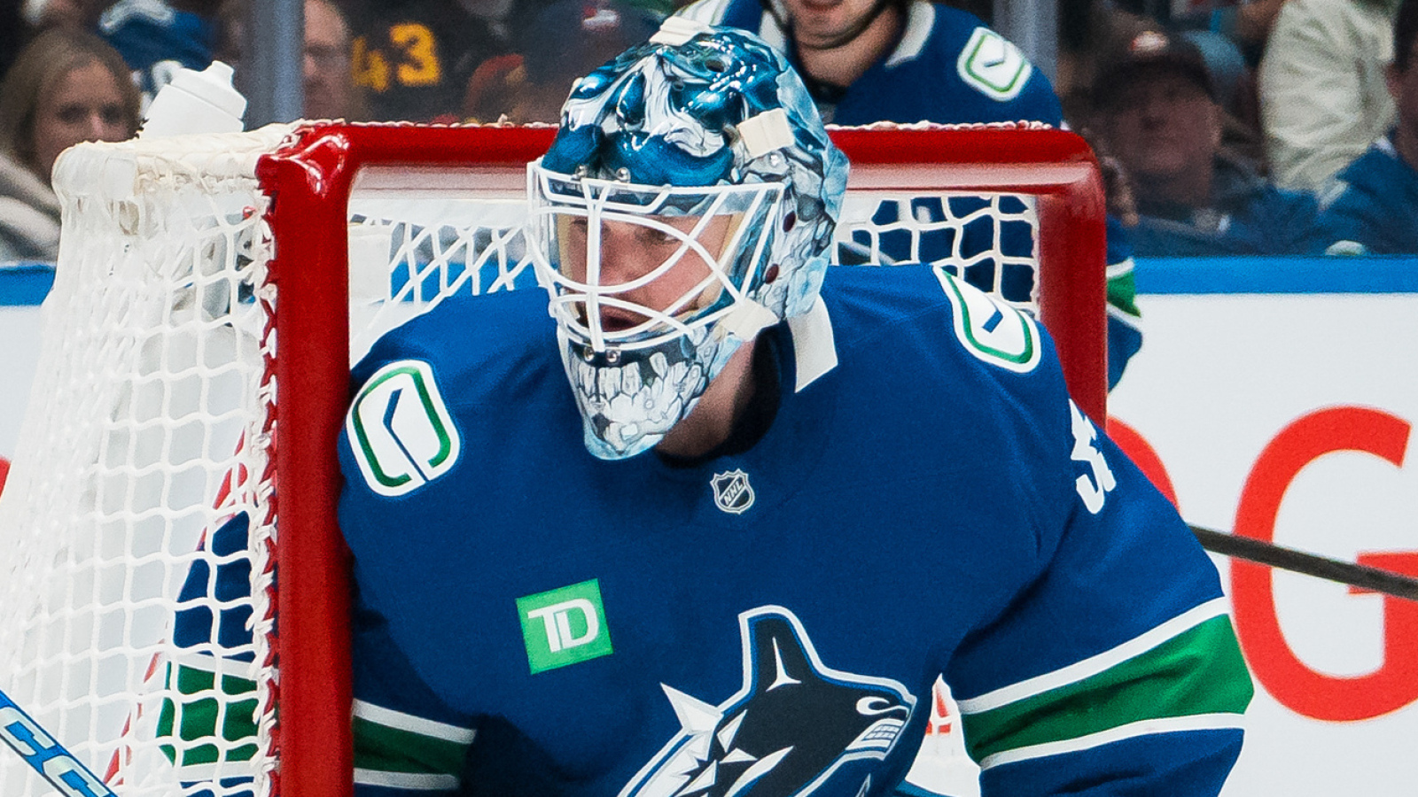 Canucks make move in wake of Thatcher Demko injury | Yardbarker