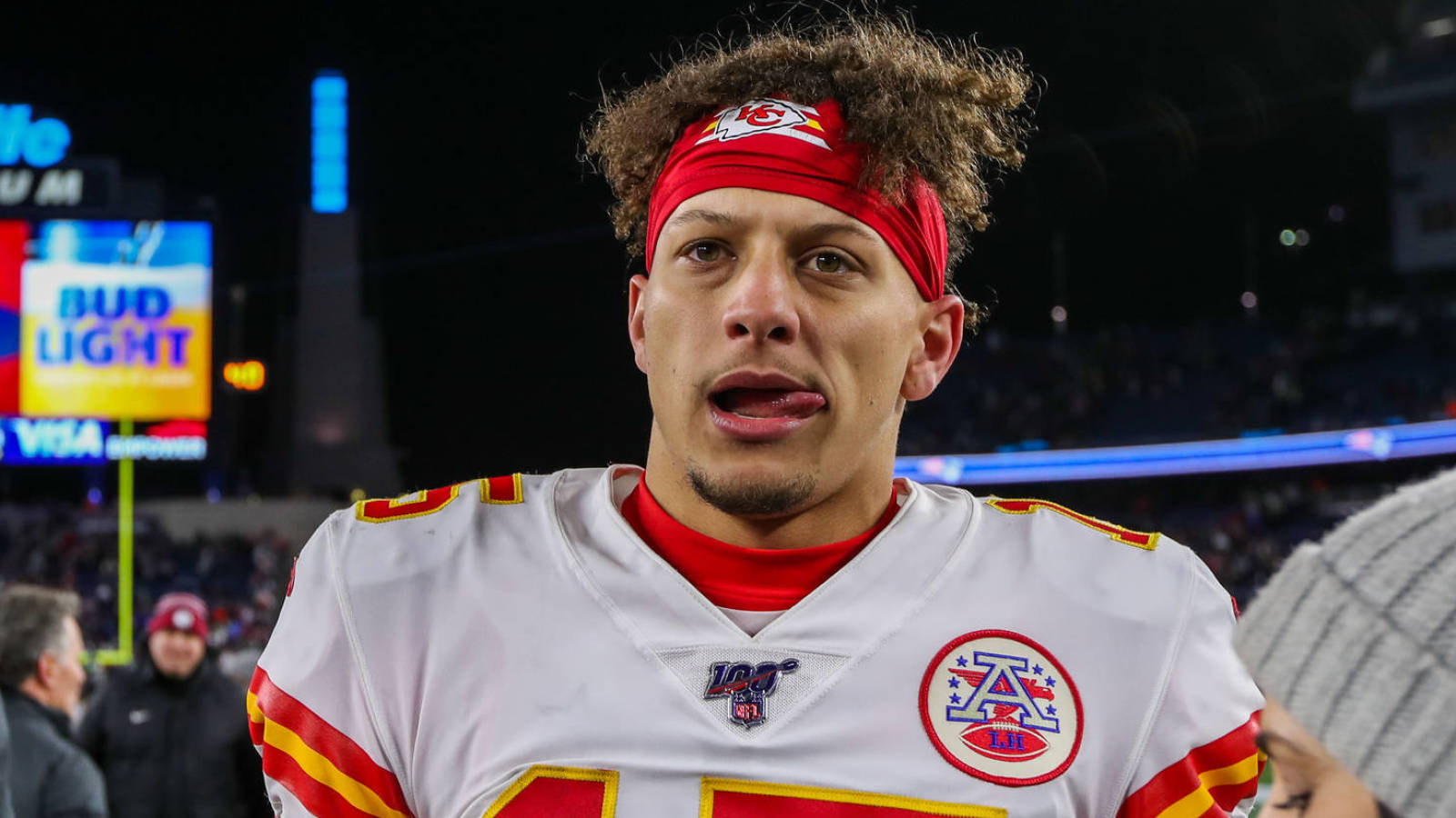 Patrick Mahomes shouts out Ryan Fitzpatrick in postgame interview