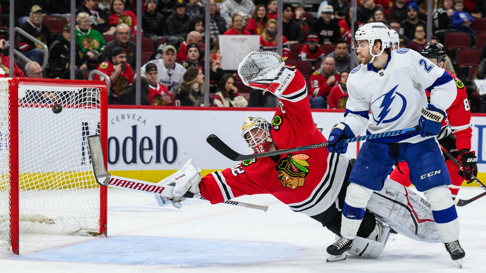 Blackhawks vs. Avalanche: NHL OGP for Thursday 1/12 | Yardbarker